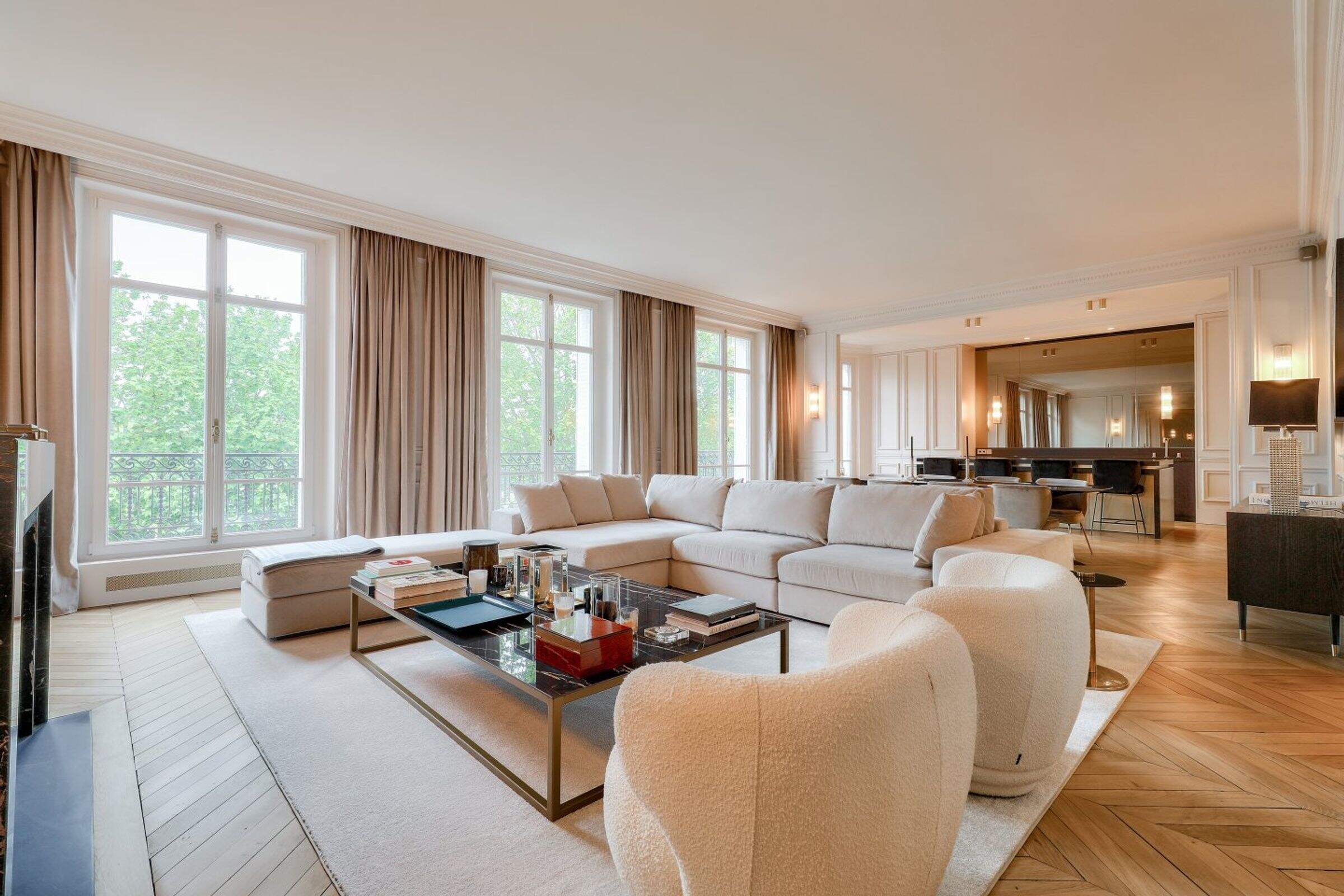 Appartement Kennedy in Paris - Le Collectionist