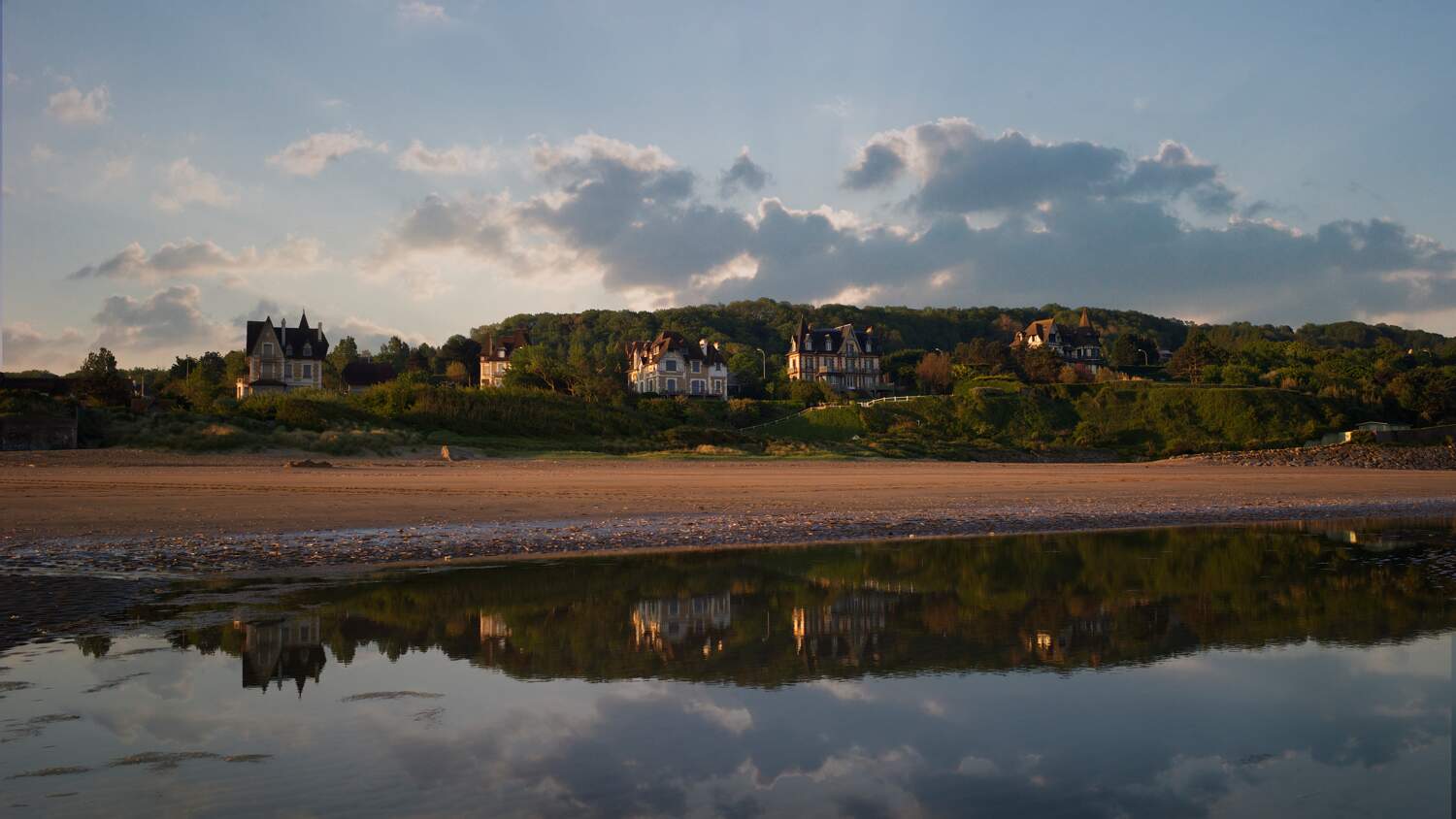 Our luxury Normandy Villa rentals - Le Collectionist