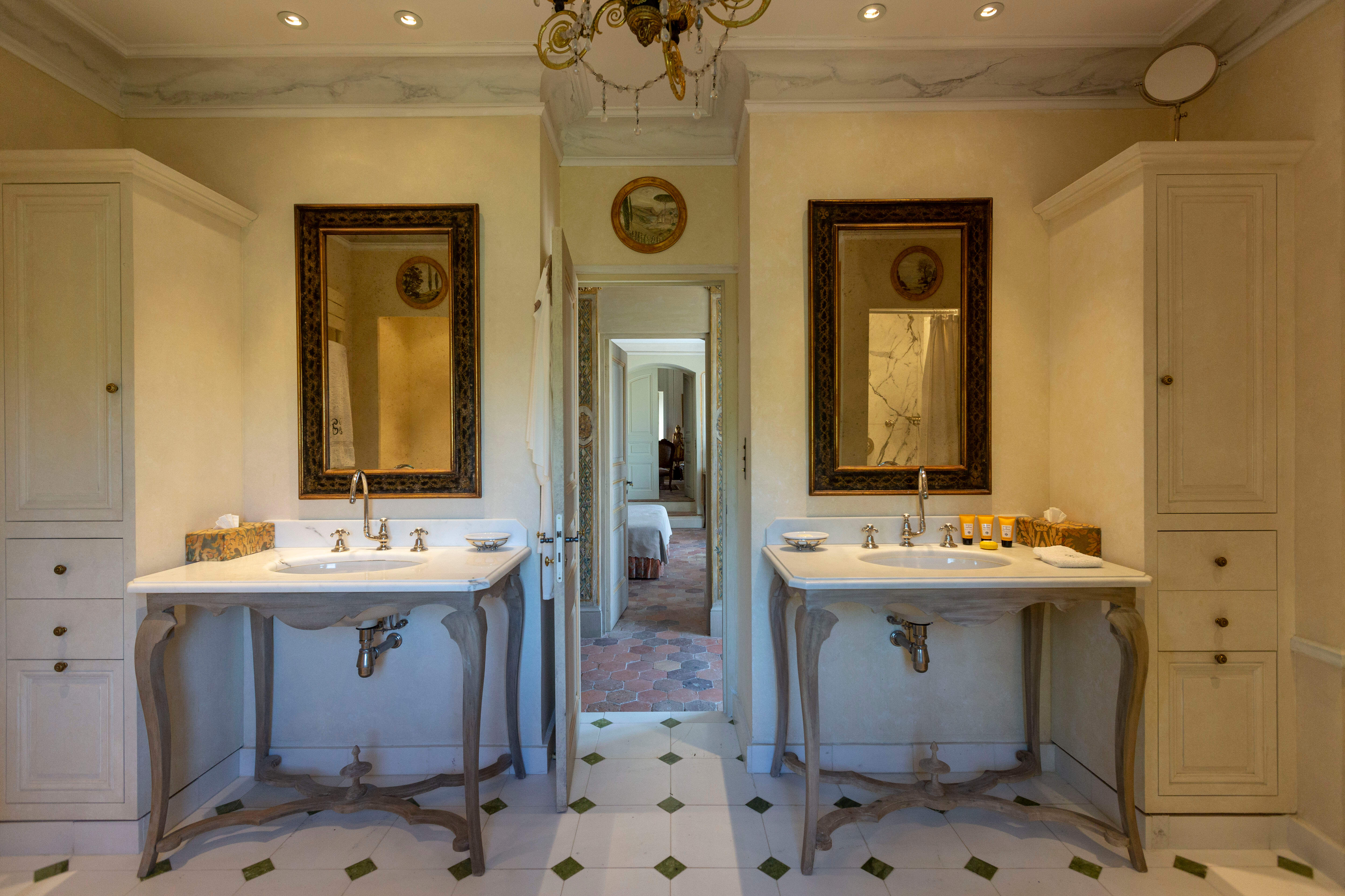 Villa Classica in Aix-en-Provence & surroundings | Le Collectionist